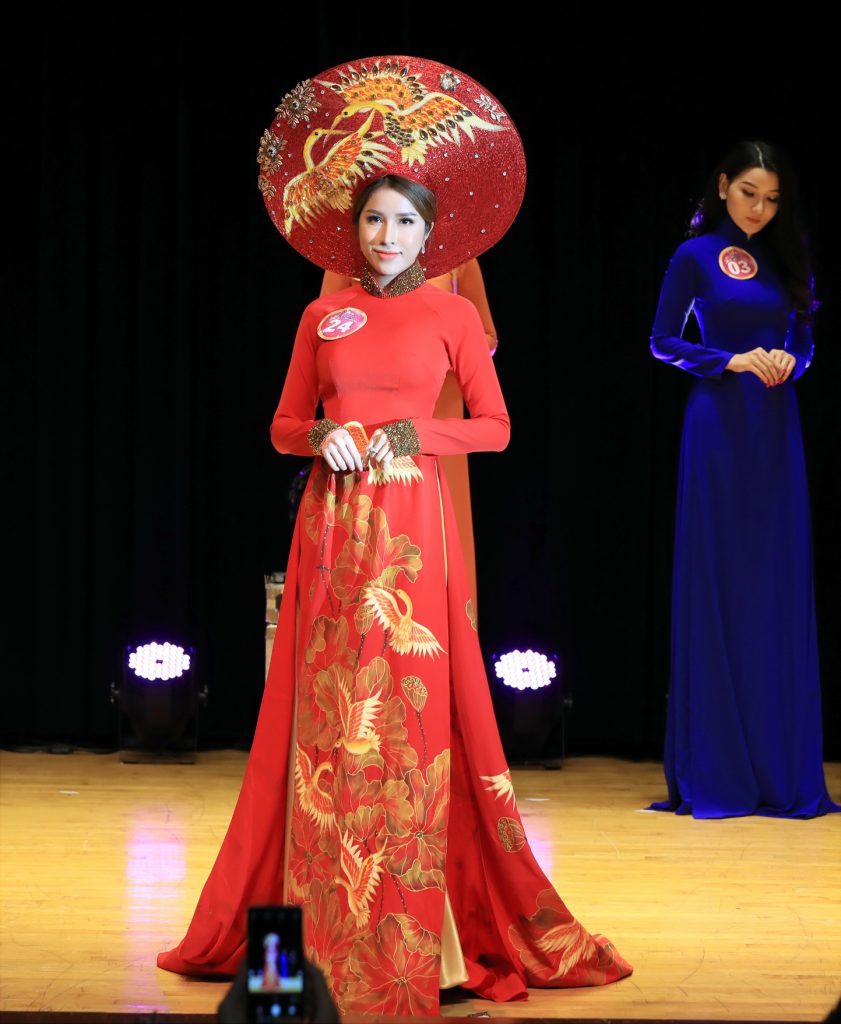 Hoa hậu Lê Thu Thảo: “Tôi muốn được như thần tiên tỉ tỉ Việt Nam” - Phụ Nữ Thế Hệ Mới