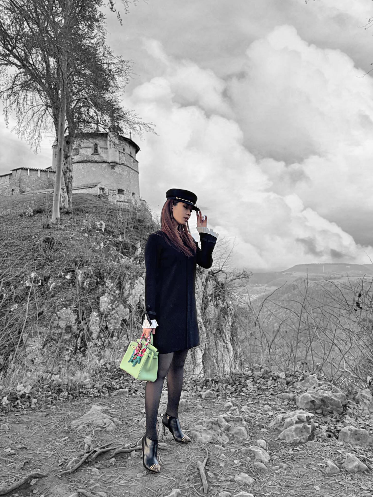 Eve Tran - Nữ nghệ nhân Nail nỗ lực gửi gắm hình ảnh Việt Nam yên bình ...